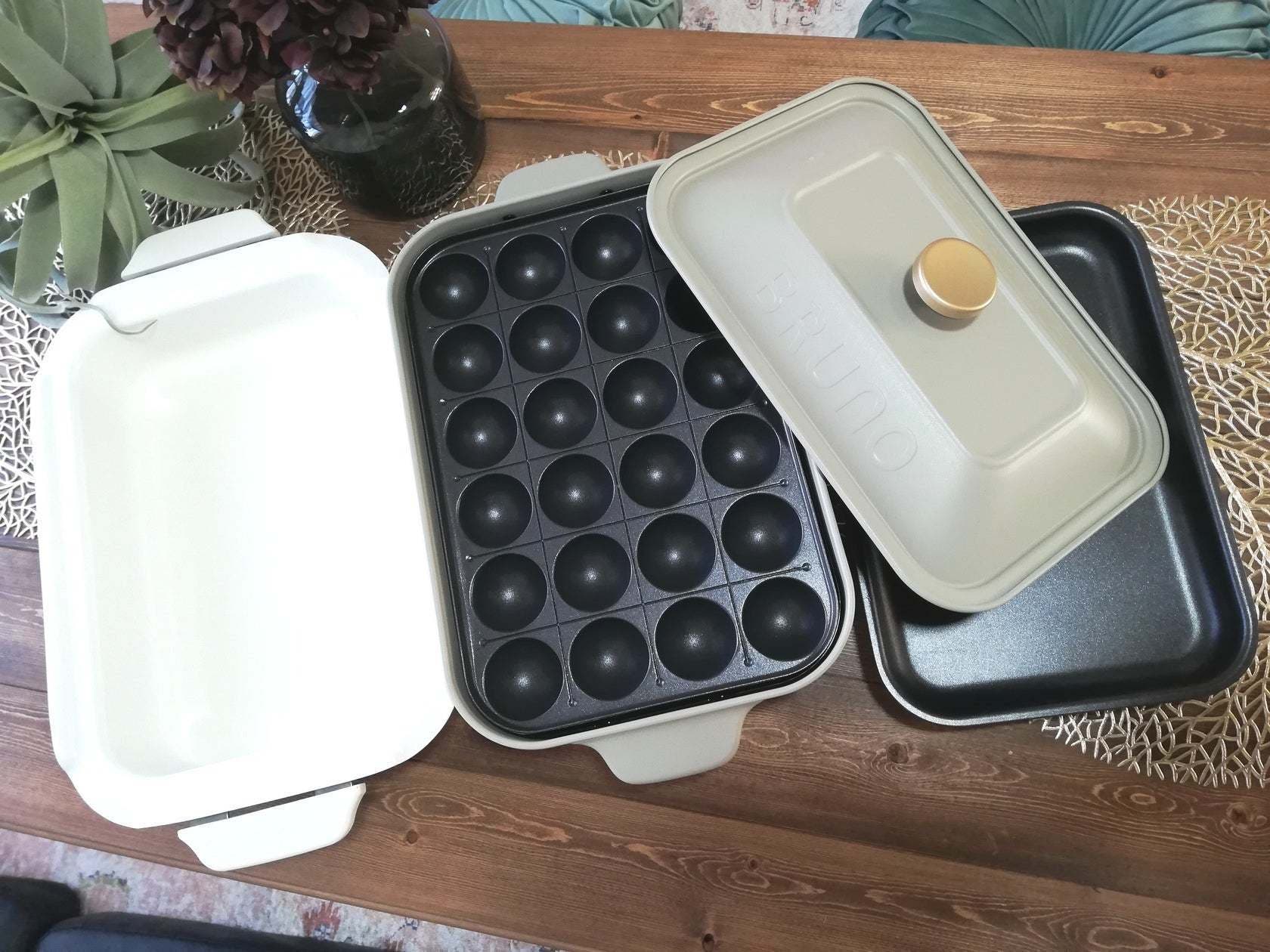 🐙2番人気🐙【BRUNO たこ焼き&ホットプレート&鍋】たこ焼き24個焼けるの画像1