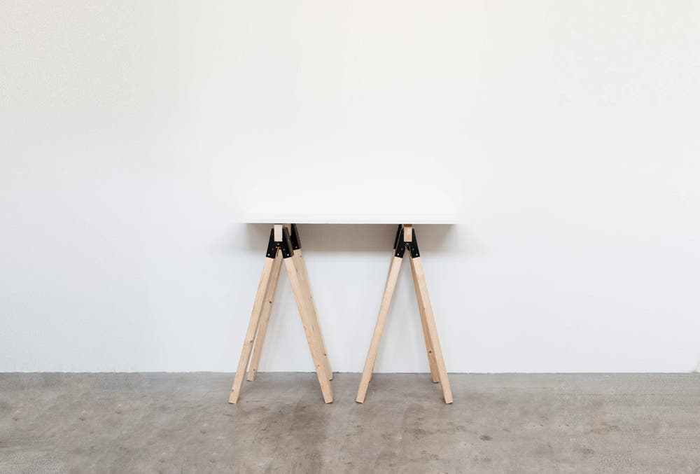  展示台(天板/小・ホワイト)の画像1