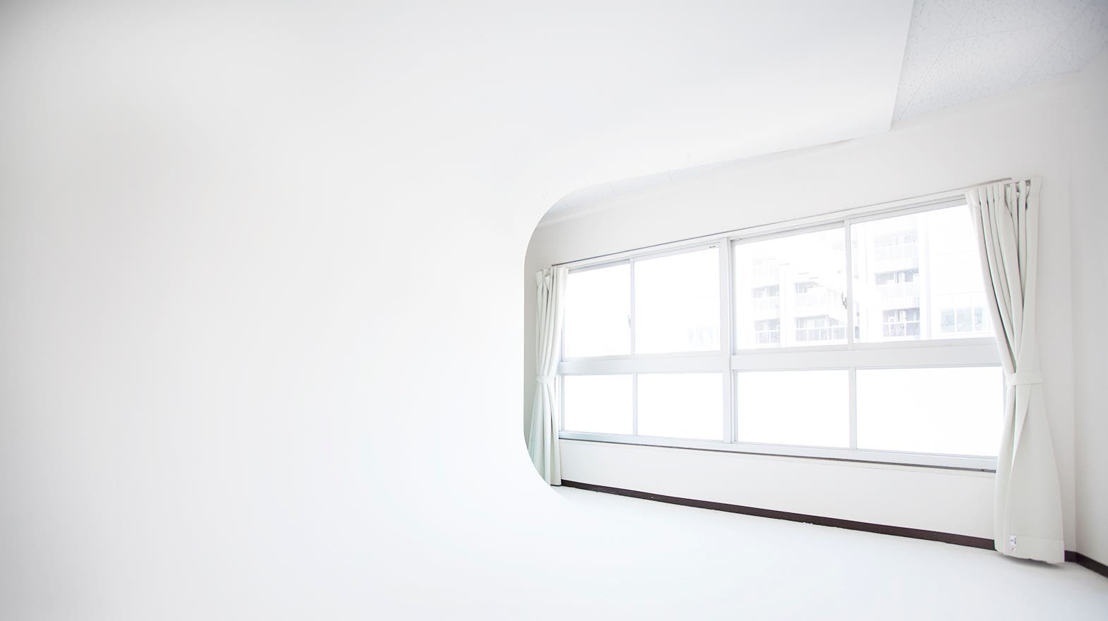 白ホリゾント 自然光本格的写真スタジオ　撮影機材込 六本木駅６番出口徒歩1分の写真4