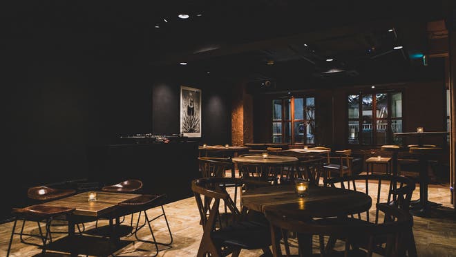 渋谷駅4分スペイン坂のおしゃれなカフェバーの写真6