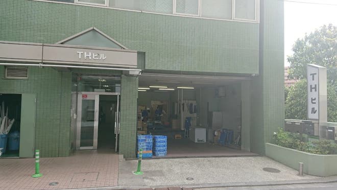 JR新宿駅南口より徒歩4分、THビル2階Bルームの写真9