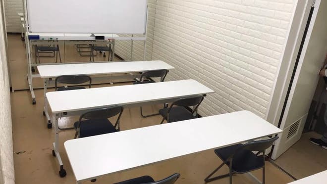 JR新宿駅南口より徒歩4分、THビル2階Dルームの写真5