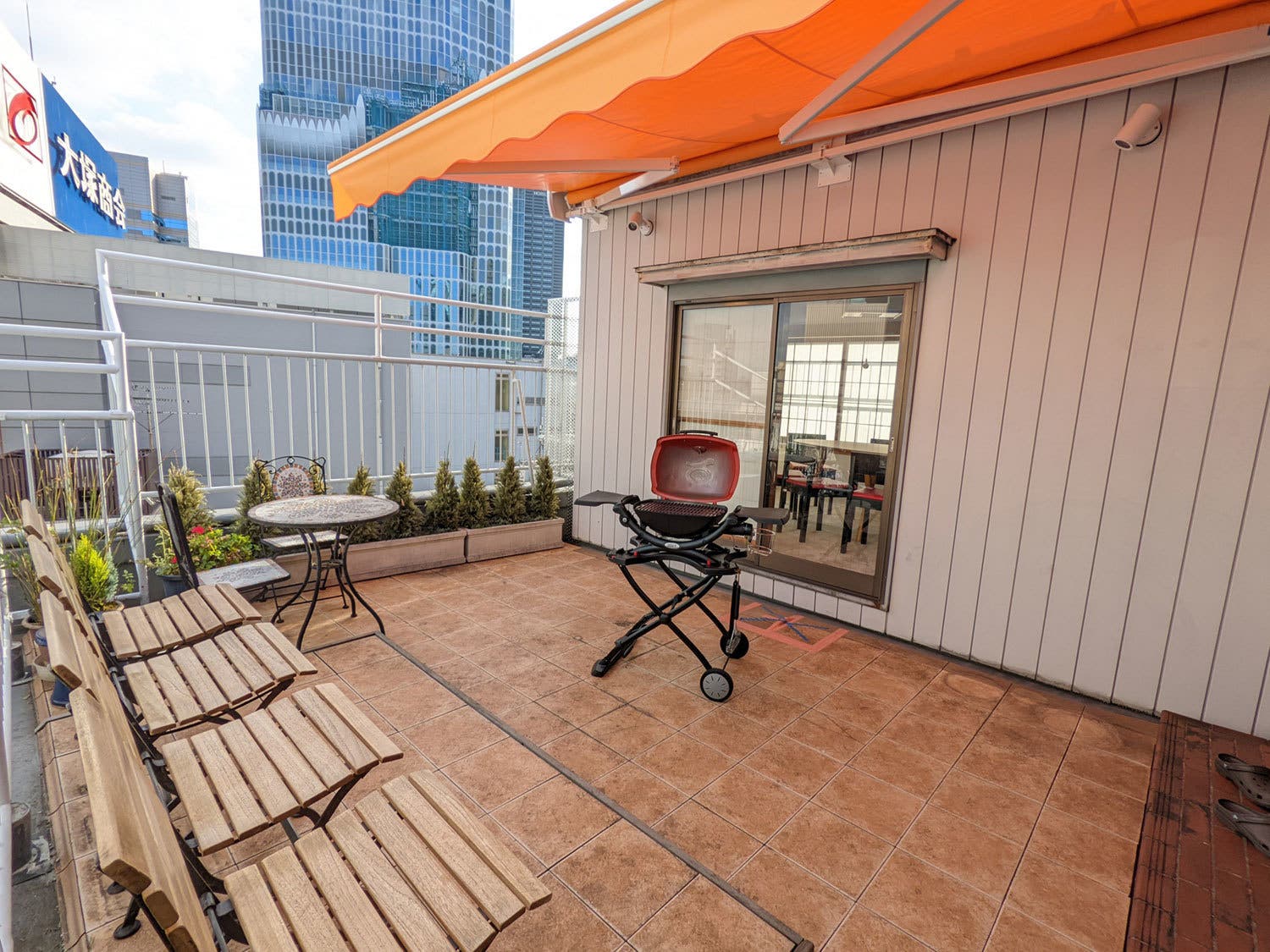 両方を自由に行き来! 総勢40名のパーティーが可能なお得なプラン！【無料Wi-Fi・調理器具完備！/ 清掃お任せ】の写真7