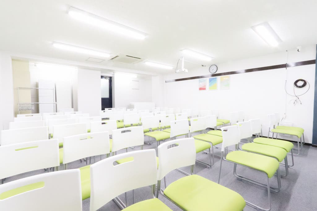 【秋葉原駅A3出口20秒！中央北口1分！大型会議室！50名可！】プロジェクター・WiFi無料！ふれあい貸し会議室 秋葉原No51の写真19