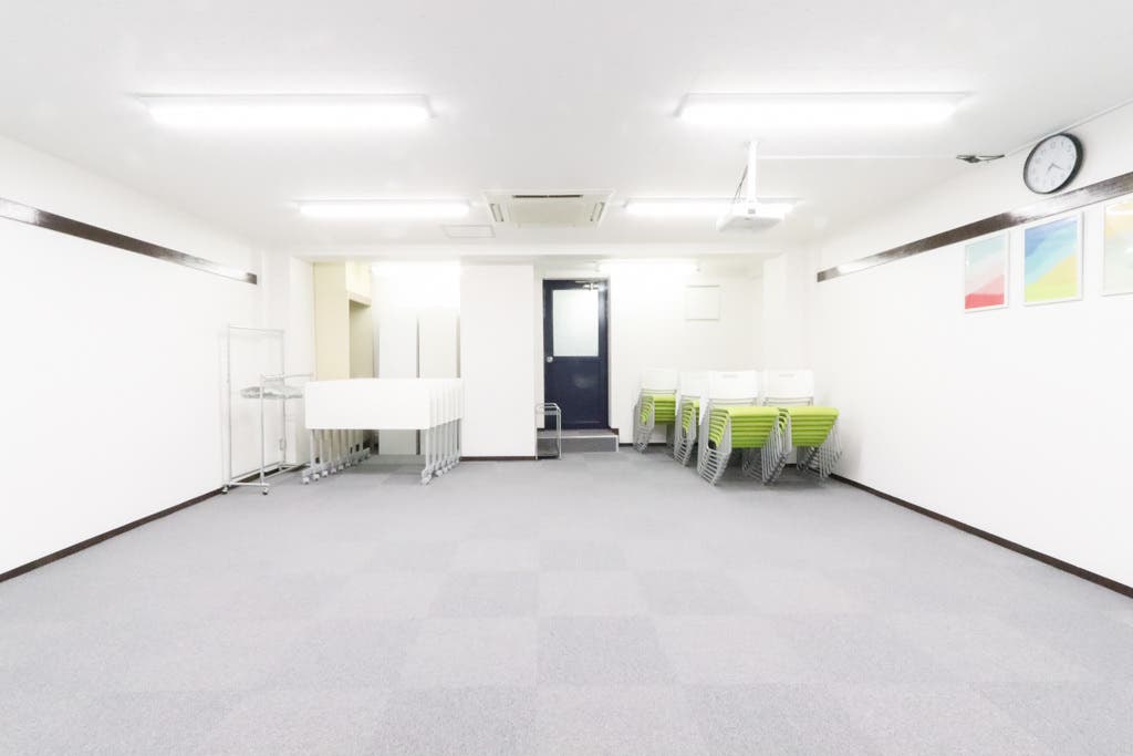【秋葉原駅A3出口20秒！中央北口1分！大型会議室！50名可！】プロジェクター・WiFi無料！ふれあい貸し会議室 秋葉原No51の写真22