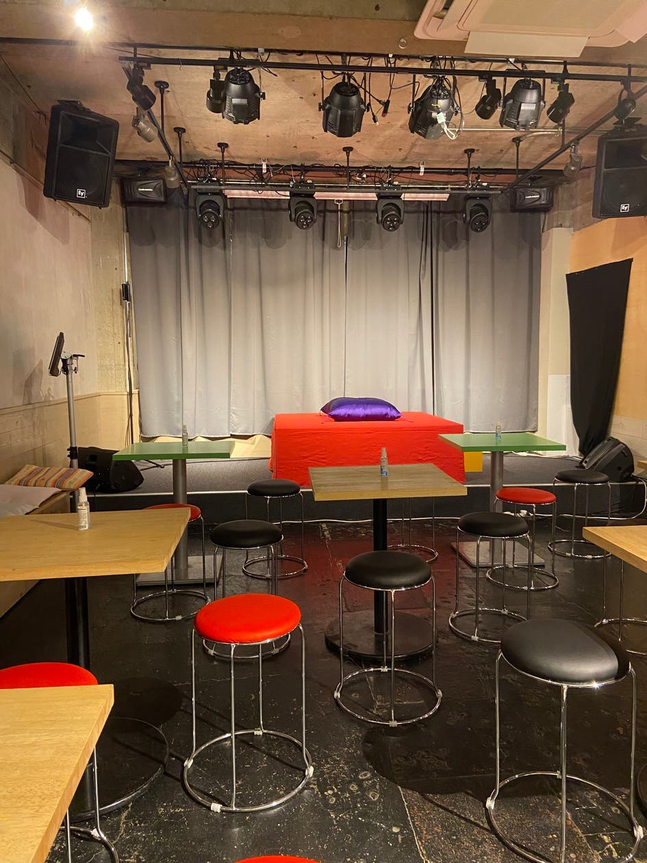 【初台】地下に広がる隠れ家でパーティーしませんか？会議・カラオケ・LIVE、様々なシーンを演出！の写真11