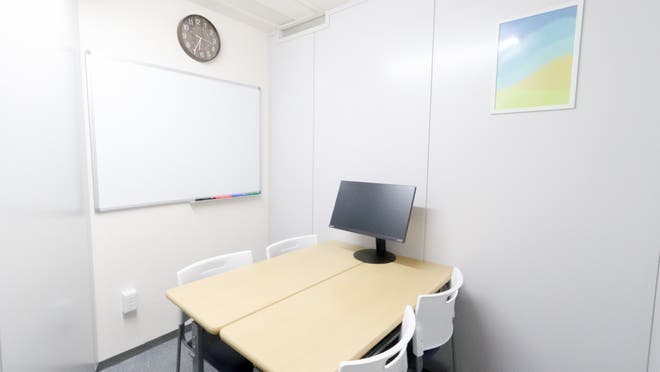 【田町駅1分!三田駅30秒!コンパクト会議室!4名】モニター・ホワイトボード・高速WiFi無料!ふれあい貸し会議室 田町No47の写真4