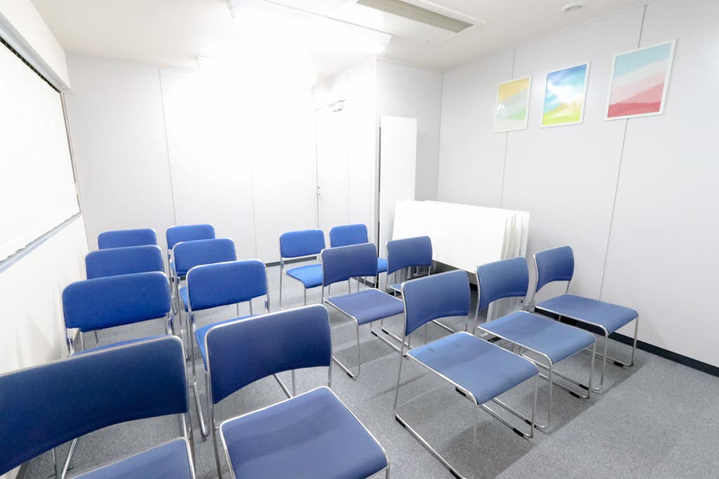 【田町駅1分！三田駅30秒！中型会議室！15名】モニター・ホワイトボード・高速WiFi無料！ふれあい貸し会議室 田町No49の写真7