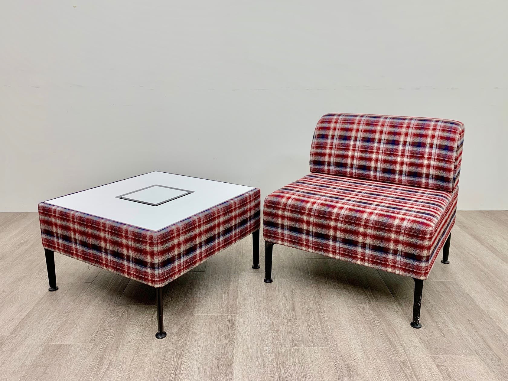 チェックソファ	の画像1