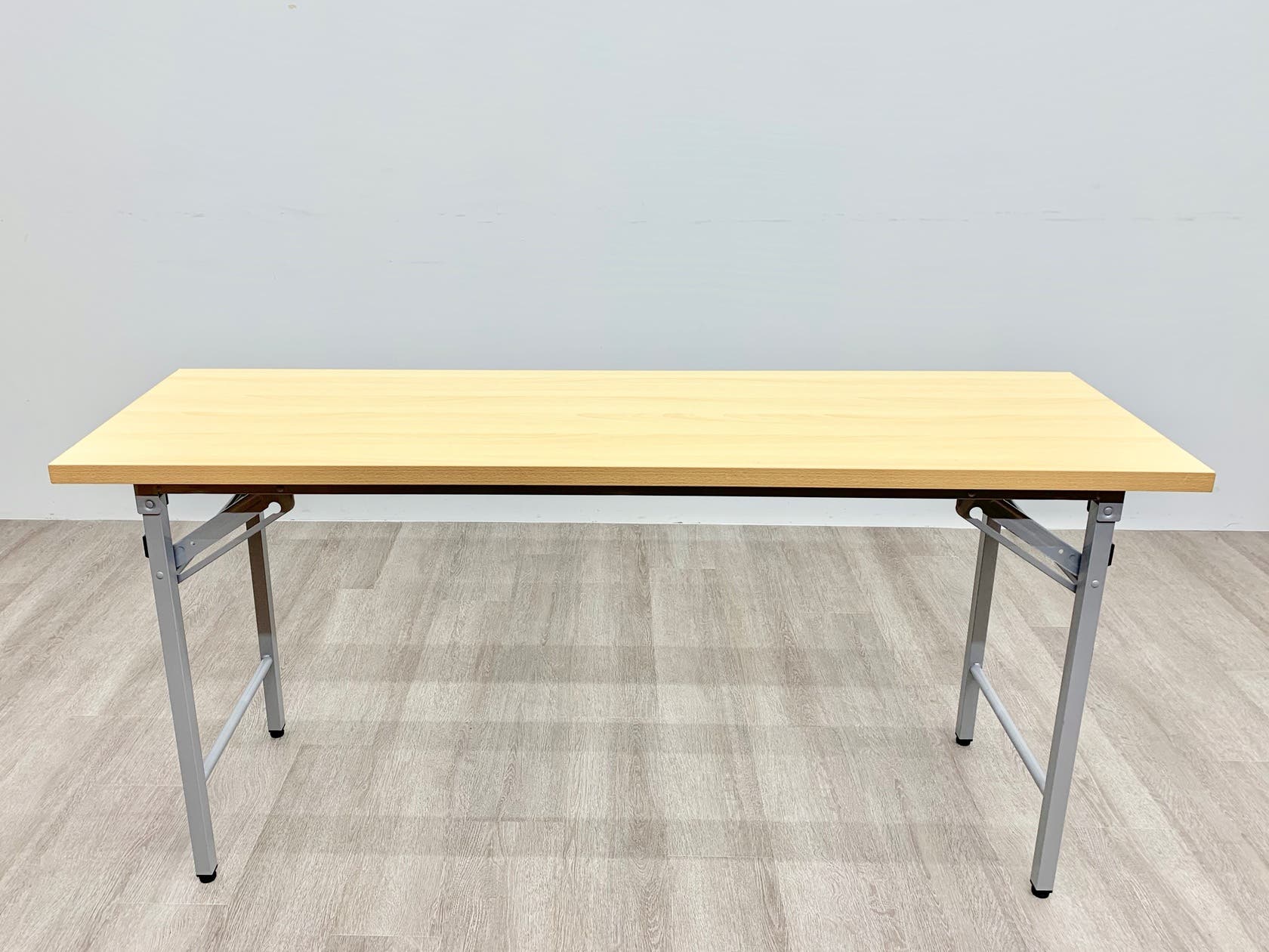 会議用テーブル(幅1500×奥行450×高さ700mm)の画像1