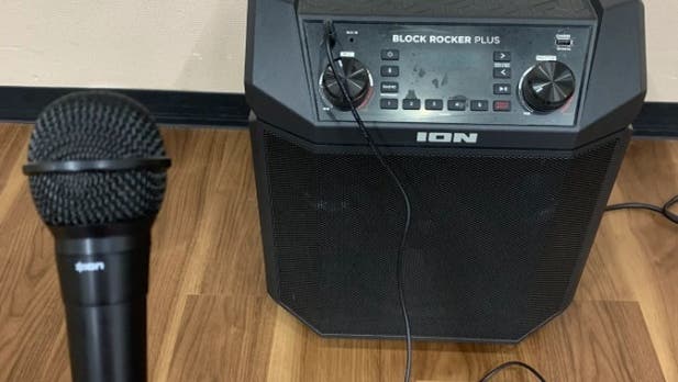 JR新宿駅南口より徒歩4分、THビル2階B+Eルームの写真7