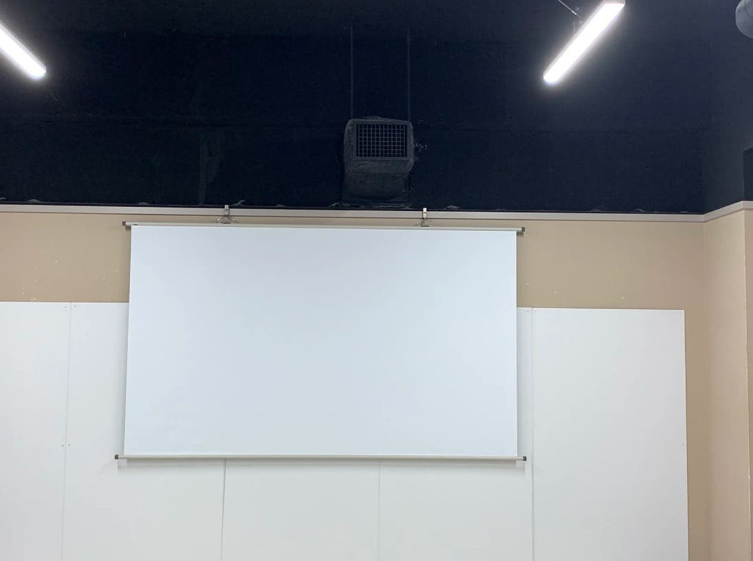 JR新宿駅南口より徒歩4分、THビル2階B+Eルームの写真9