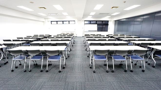 名古屋会議室 ナカトウ丸の内ビル 第2会議室【久屋大通駅より徒歩2分!最大72名様収容可能】の写真2