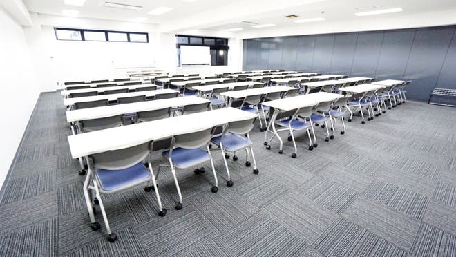 名古屋会議室 ナカトウ丸の内ビル 第2会議室【久屋大通駅より徒歩2分!最大72名様収容可能】の写真3