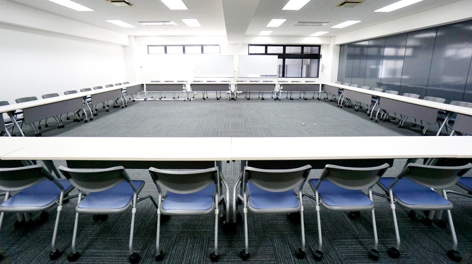 名古屋会議室 ナカトウ丸の内ビル 第2会議室【久屋大通駅より徒歩2分！最大72名様収容可能】の写真6