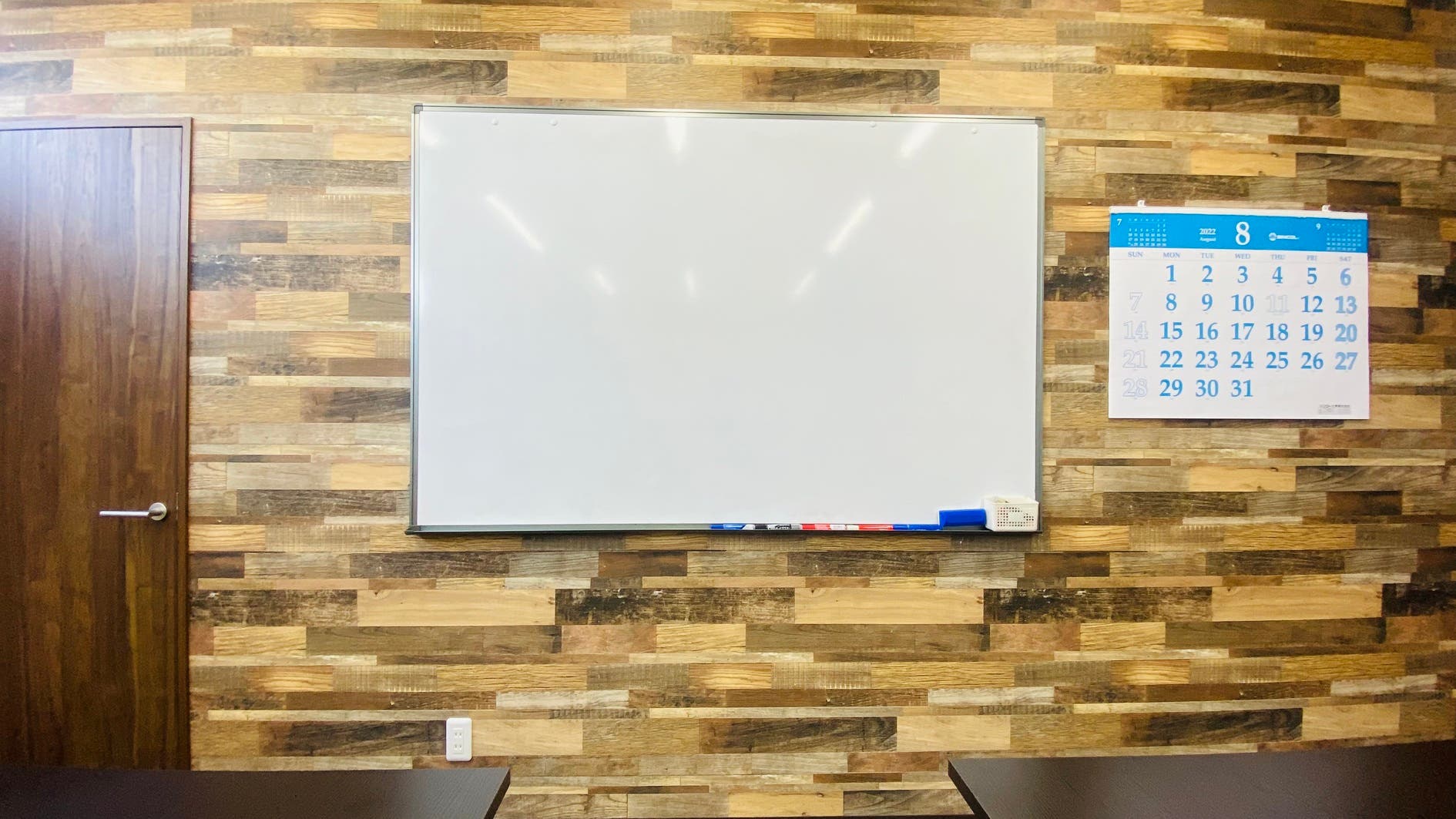 駐車場完備レンタルスペースの写真4