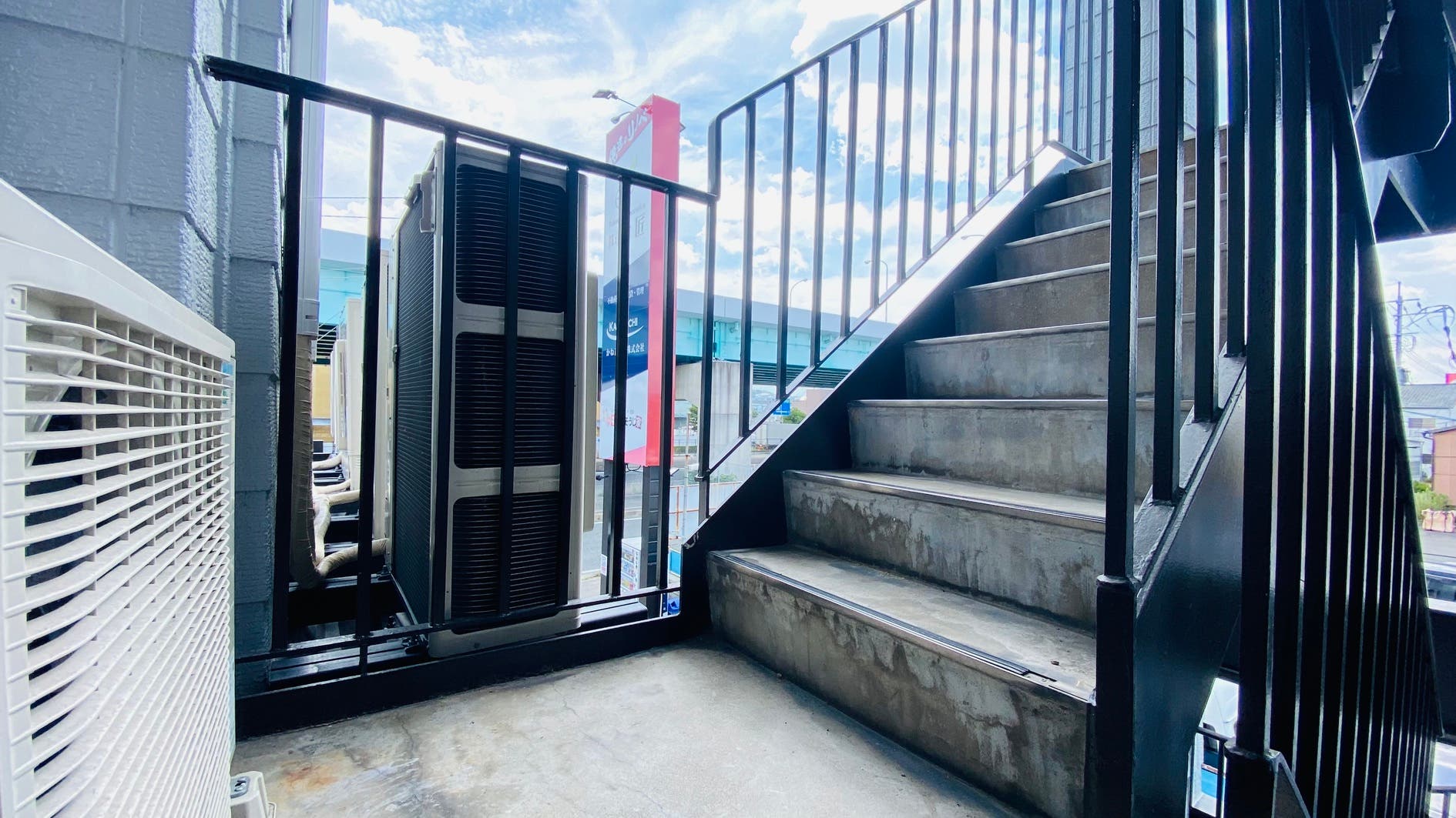 駐車場完備レンタルスペースの写真11