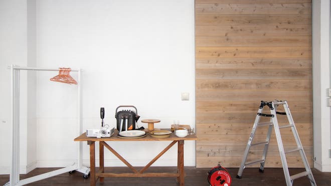 築55年のレトロなスタジオスペース〔自然光,透明感を感じる白い壁面,レトロなフローリング,天井高〕の写真14