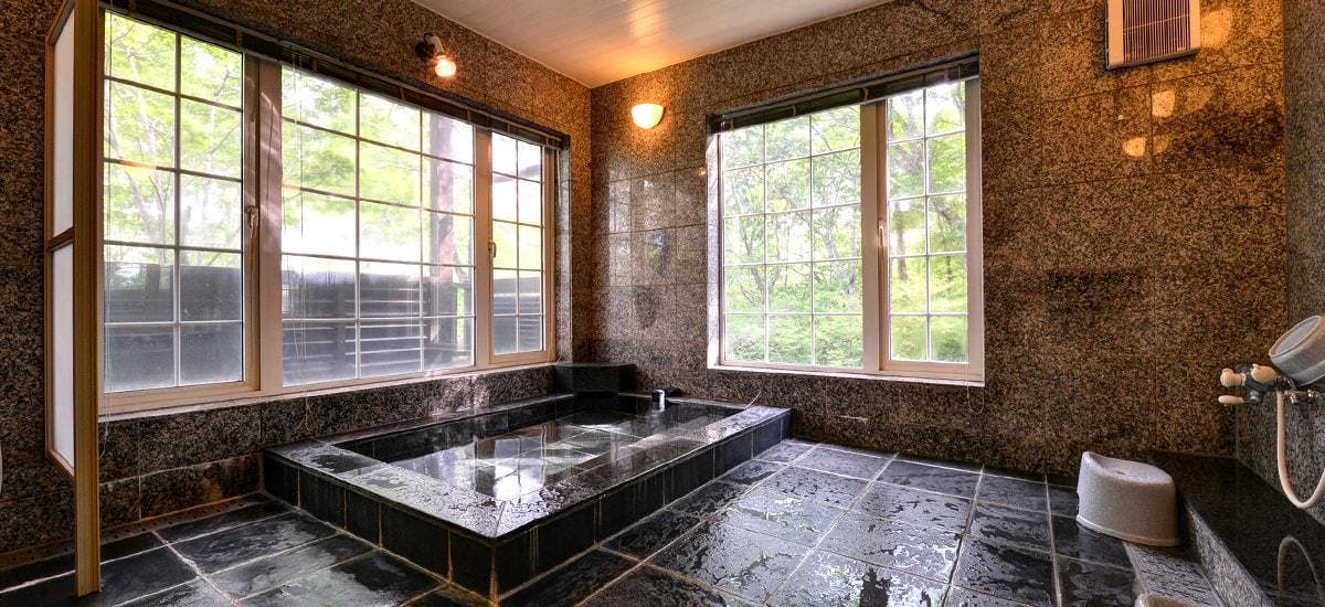 ヨーロッパ邸宅風：吹き抜け：豊富な自然に囲まれたホテル一棟丸々！！の写真9