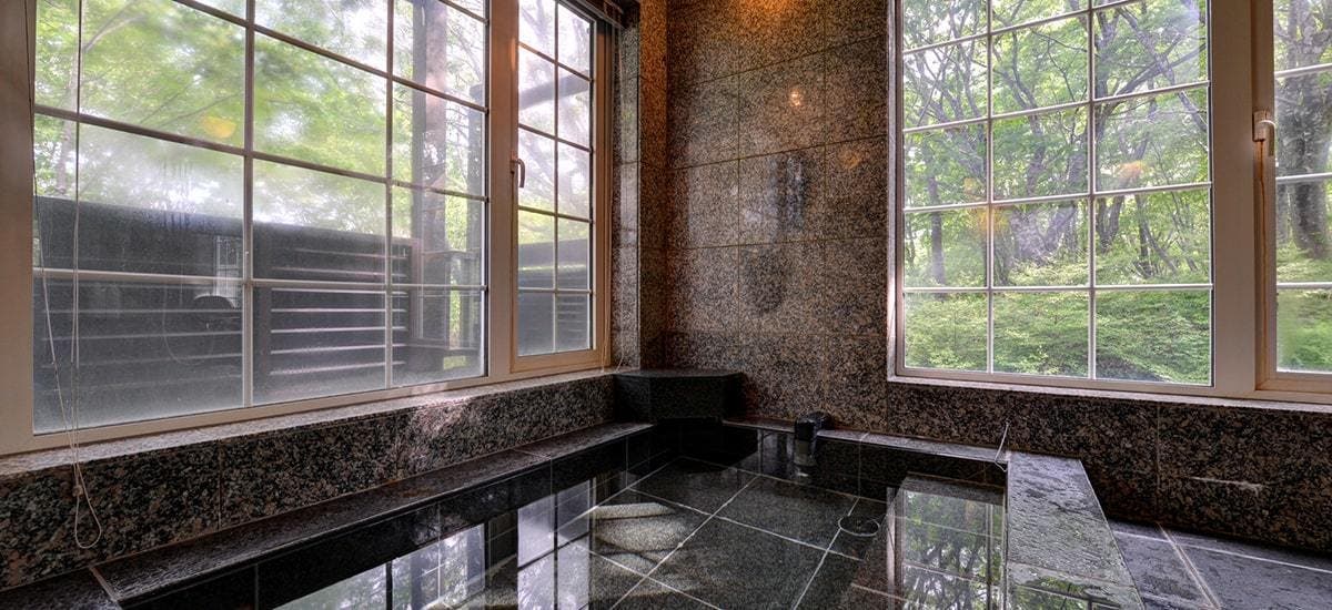 ヨーロッパ邸宅風：吹き抜け：豊富な自然に囲まれたホテル一棟丸々！！の写真10