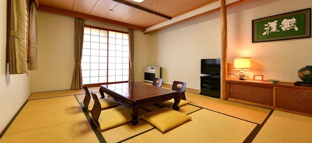 ヨーロッパ邸宅風：吹き抜け：豊富な自然に囲まれたホテル一棟丸々！！の写真13