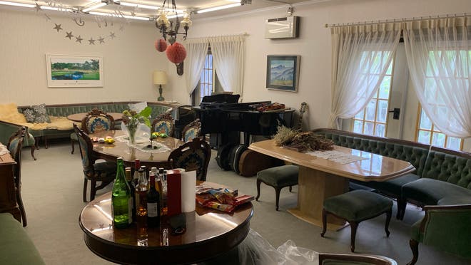 ヨーロッパ邸宅風:吹き抜け:豊富な自然に囲まれたホテル一棟丸々!!の写真25