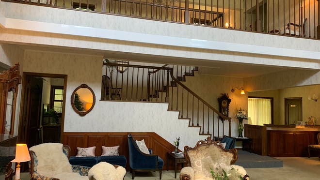 ヨーロッパ邸宅風:吹き抜け:豊富な自然に囲まれたホテル一棟丸々!!の写真29