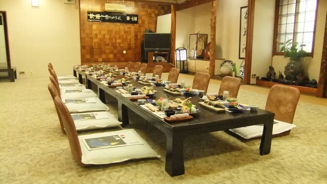 源平 下関駅より徒歩3分 34畳の和室の写真2