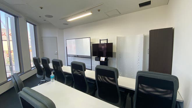 <スカイル カンファレンスルーム>完全個室⭐️会議室⭐️Wi-Fi無料!テレワーク/Zoom/リモートワーク/会議/商談の写真3