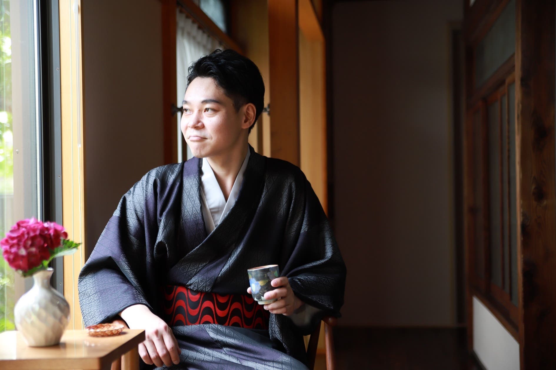 【 駅チカ徒歩5分 】ポートレート・レトロ和室・自然光・コスプレ・結婚式・成人式前撮り・七五三・動画撮影・商品撮影・物撮りの写真15