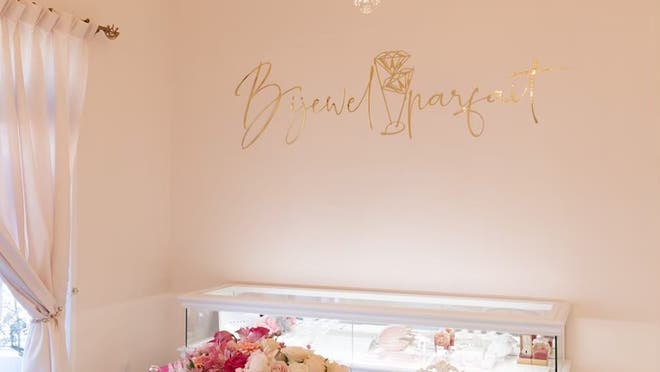 「非日常を感じられる」ピンクをコンセプトにした、キラキラ空間です。の写真4