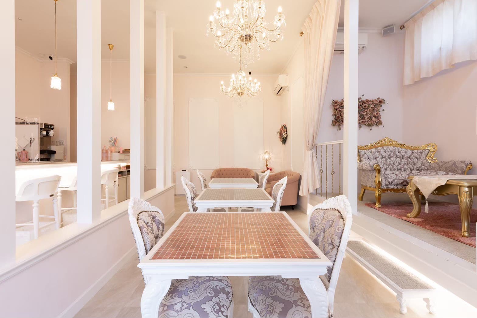 「非日常を感じられる」ピンクをコンセプトにした、キラキラ空間です。の写真6