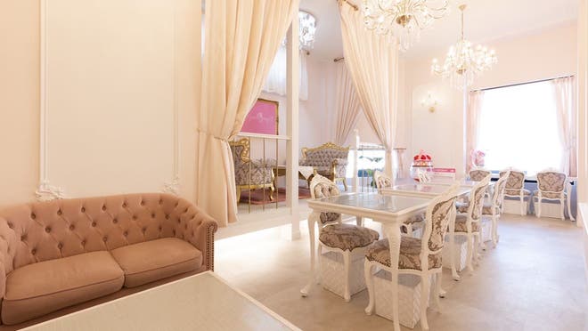 「非日常を感じられる」ピンクをコンセプトにした、キラキラ空間です。の写真1