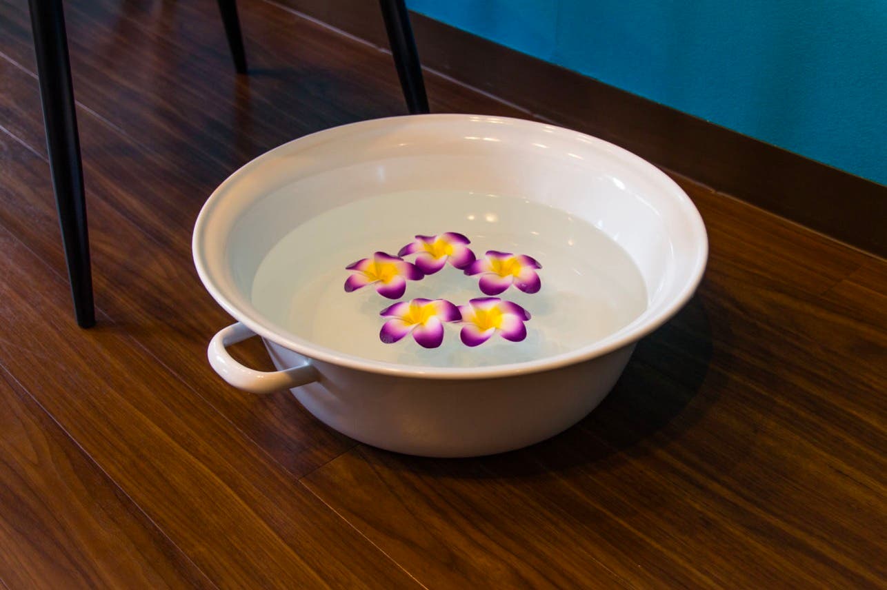 好評営業中♪☆横浜駅徒歩２分☆横浜らしいマリンをイメージした落ち着いた雰囲気のレンタルサロンの写真28