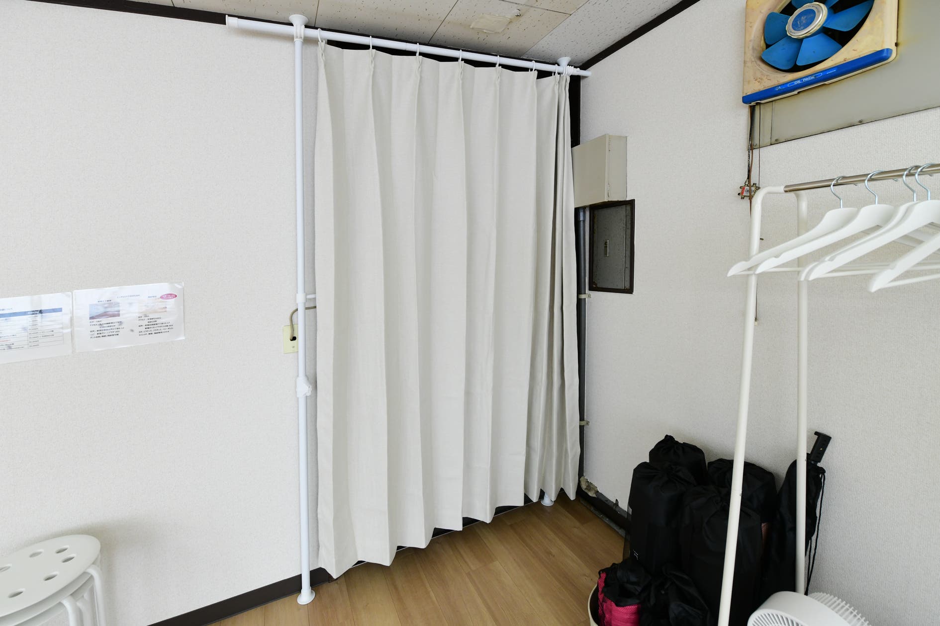 ＜鶯谷駅１分＞ダンスができるレンタルスタジオ/幅6.0m高さ1.8の鏡付き/グループ・個人練習に最適　上野店の写真11