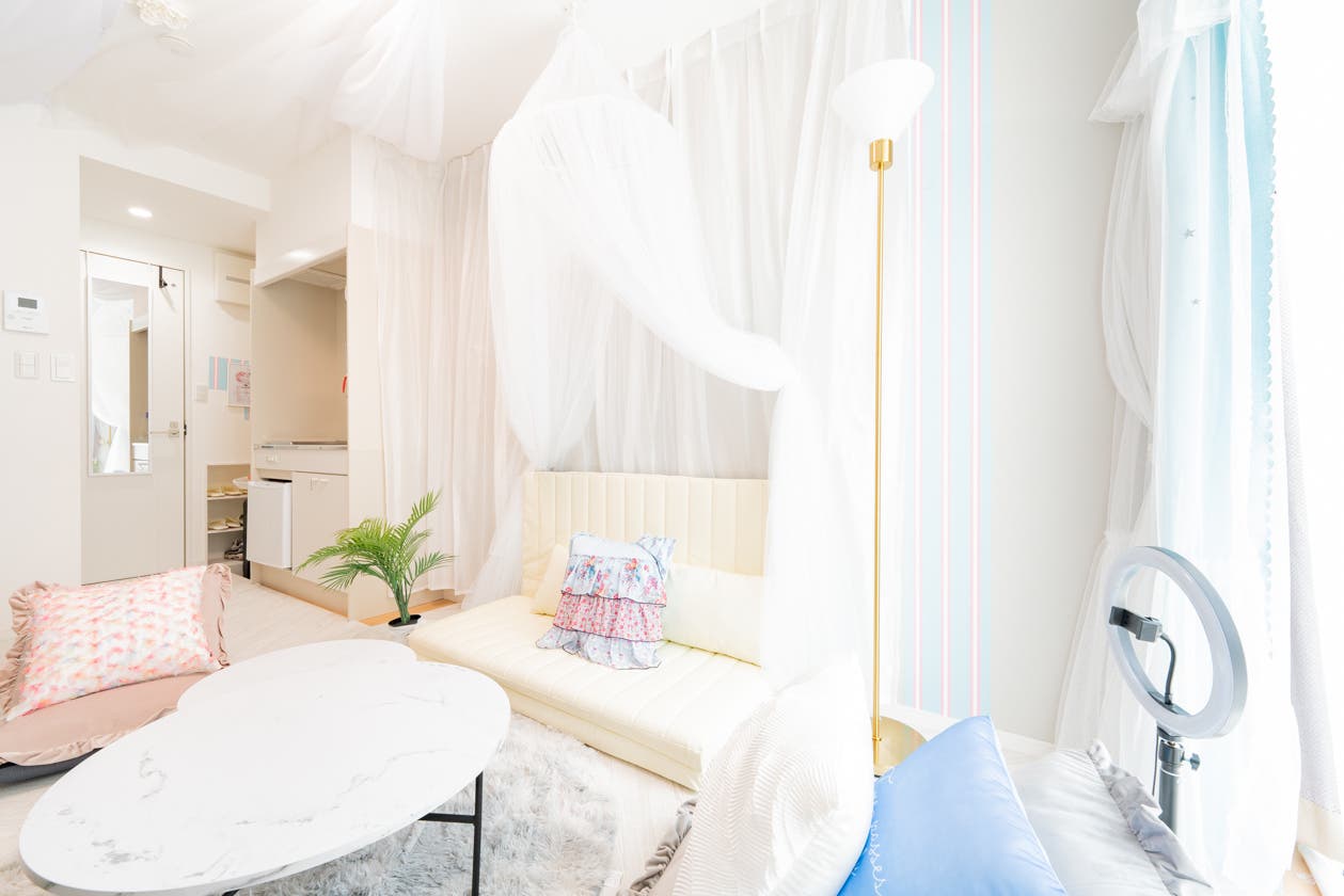 メリクリSALE🎉プリンセス気分✨天蓋✨おしゃれネオン空間✨女子会🍷デート💖撮影📷推し活💖神サイズTV📺セブン１分の写真11