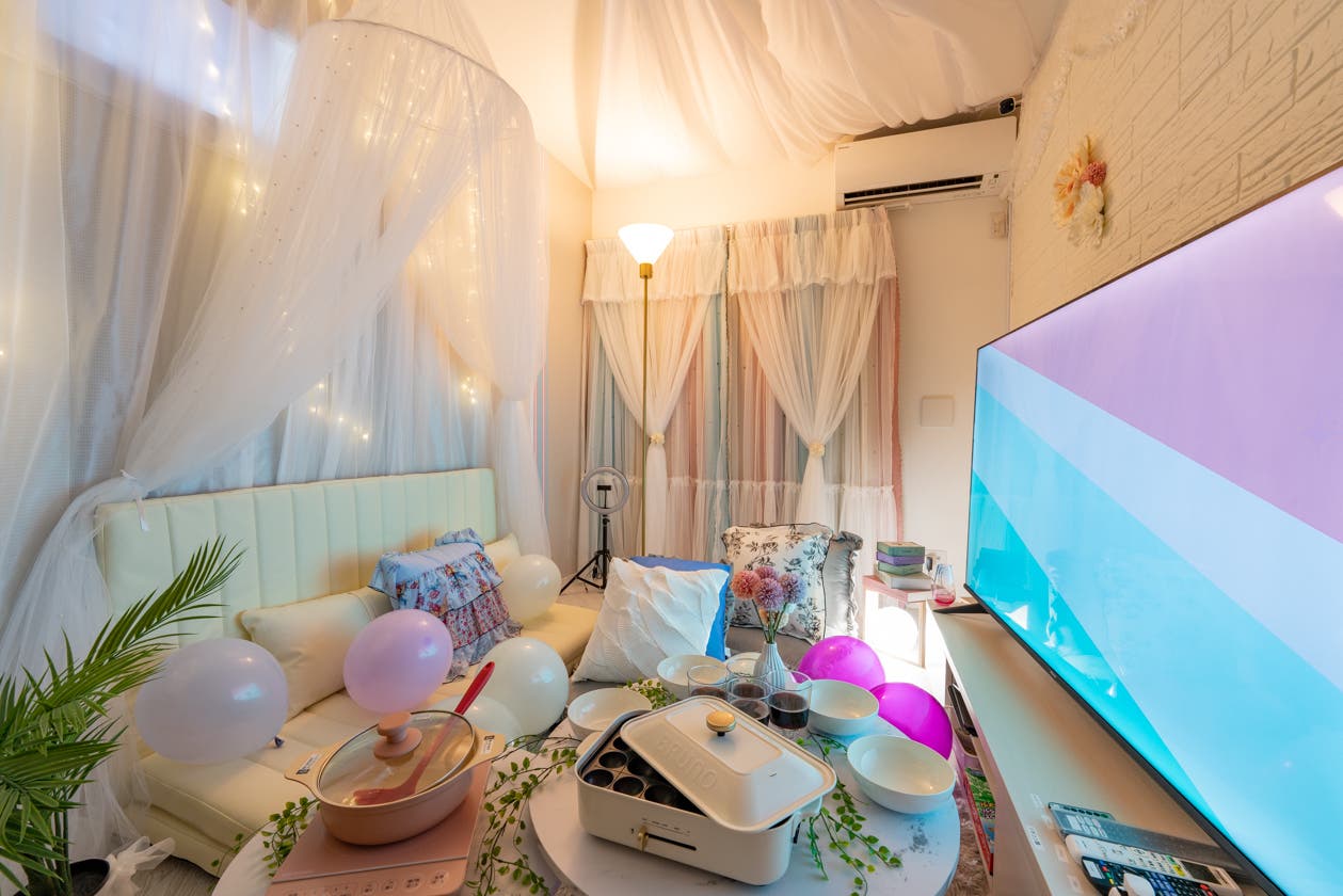 メリクリSALE🎉プリンセス気分✨天蓋✨おしゃれネオン空間✨女子会🍷デート💖撮影📷推し活💖神サイズTV📺セブン１分の写真12