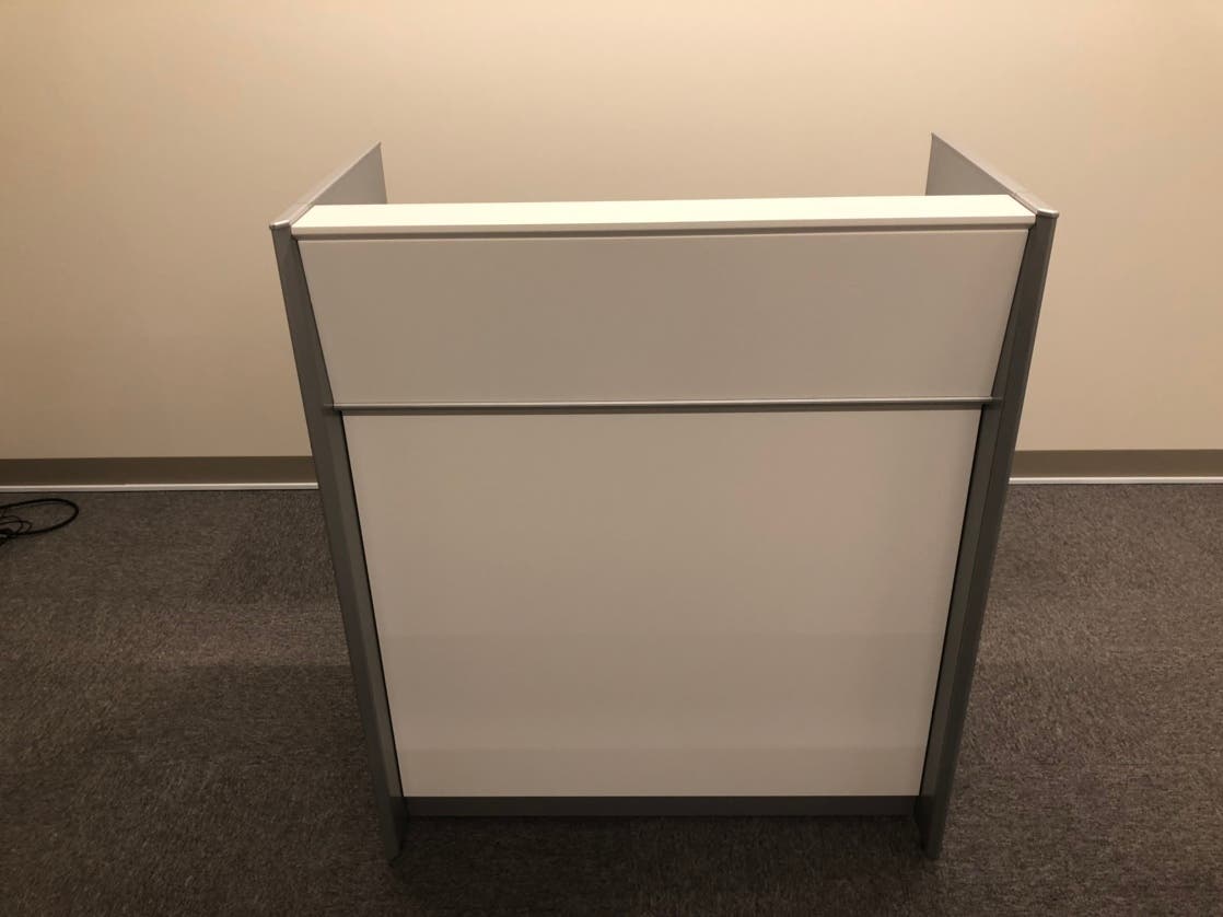 【銀座5分・新橋7分】最大収容人数60名の会議室｜ホワイトボード完備✨研修・試験・講演会・懇親会に｜N303の写真6