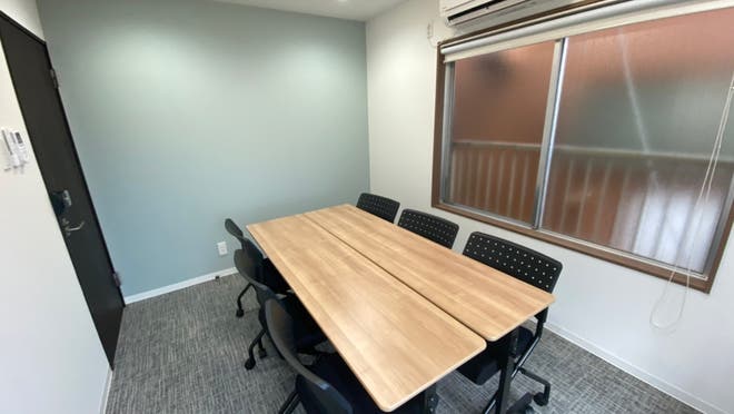 【レンタルスペースちとからRoom A】千歳烏山駅徒歩2分☆綺麗☆完全個室☆Wi-Fi完備☆会議室・テレワーク等にオススメ♪の写真1