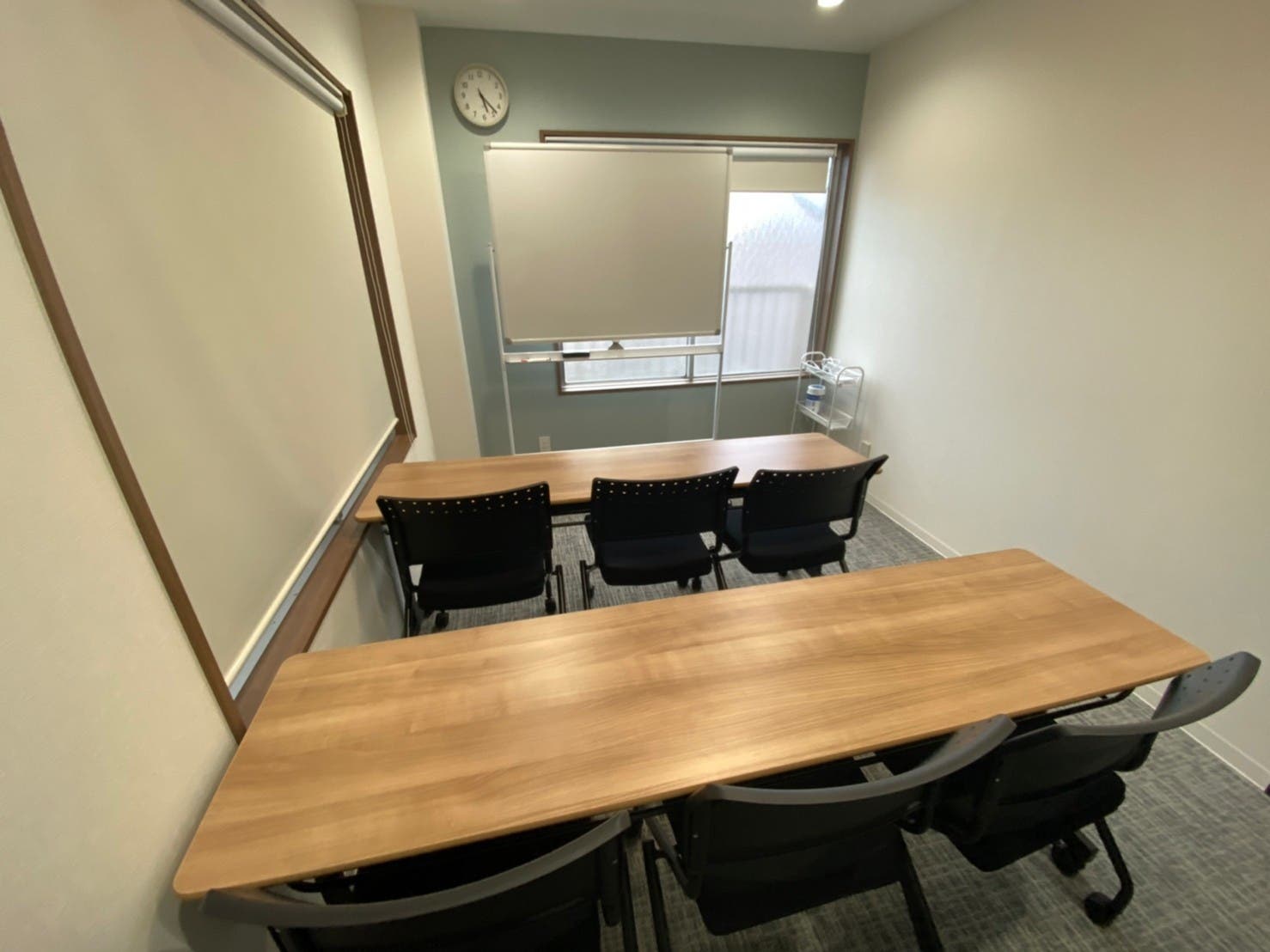 【レンタルスペースちとからRoom A】千歳烏山駅徒歩２分☆綺麗☆完全個室☆Wi-Fi完備☆会議室・テレワーク等にオススメ♪の写真4