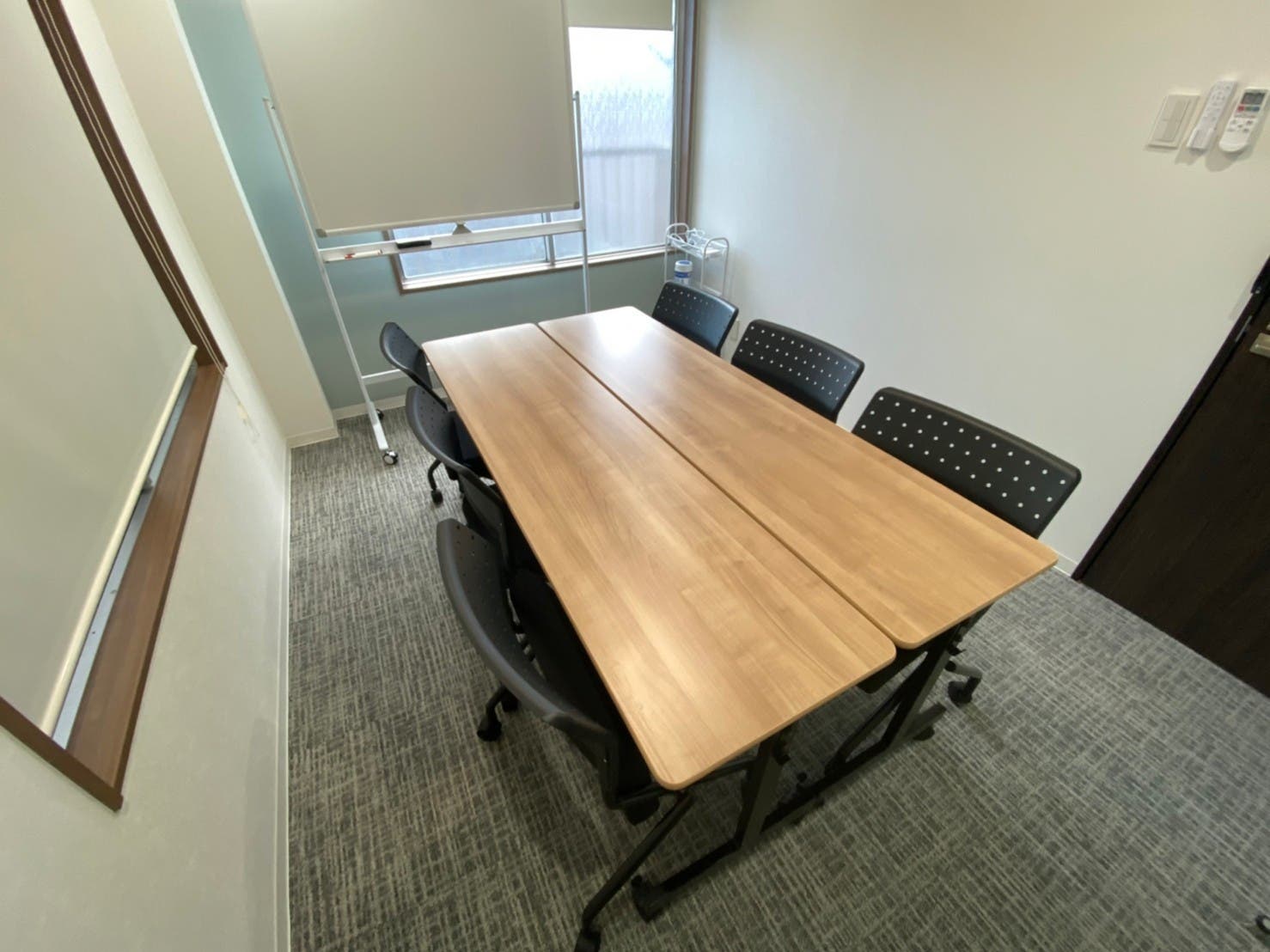 【レンタルスペースちとからRoom A】千歳烏山駅徒歩２分☆綺麗☆完全個室☆Wi-Fi完備☆会議室・テレワーク等にオススメ♪の写真6