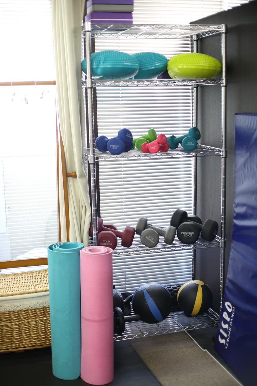 【池袋駅5分】パーソナル向け機材完備の個室ジム｜②パワーラック右側の部屋　MIYAZAKI GYM池袋店の写真5