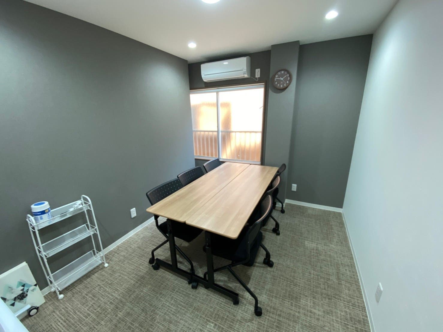 【レンタルスペースちとからRoom B】千歳烏山駅徒歩２分☆綺麗☆完全個室☆Wi-Fi完備☆会議室・テレワーク等にオススメ♪の写真2