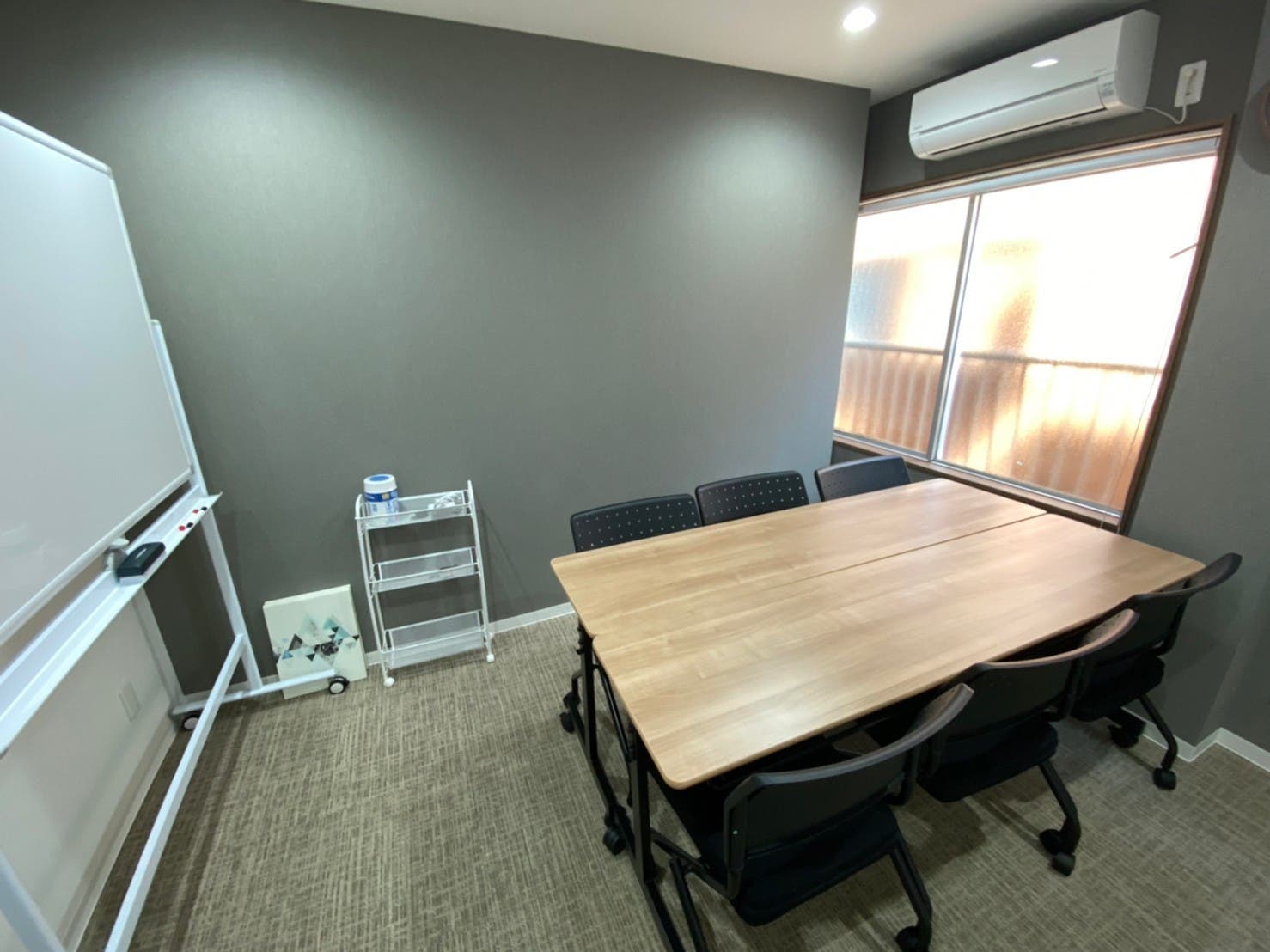 【レンタルスペースちとからRoom B】千歳烏山駅徒歩２分☆綺麗☆完全個室☆Wi-Fi完備☆会議室・テレワーク等にオススメ♪の写真4