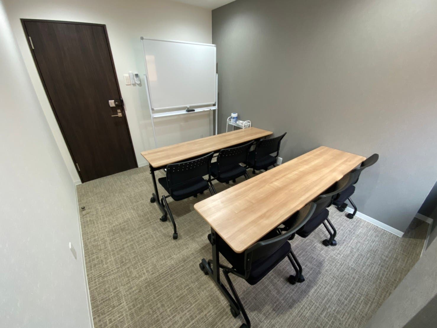 【レンタルスペースちとからRoom B】千歳烏山駅徒歩２分☆綺麗☆完全個室☆Wi-Fi完備☆会議室・テレワーク等にオススメ♪の写真9