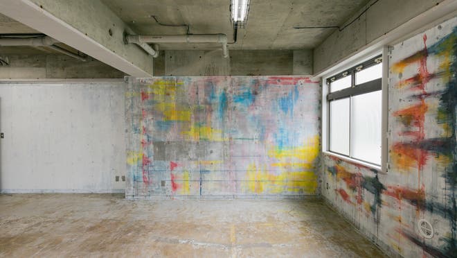 湘南深沢駅徒歩11分、格安プラン有り。広々135㎡、コーヒースタンドを併設、晴れの日は柔らかい自然光が入るフォトスタジオの写真7