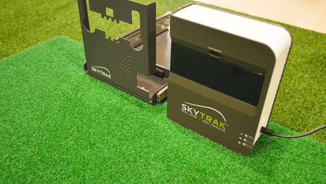 【安心の完全個室】名駅近くプライベートゴルフスペース!シミュレーション機&モーションリプレーカメラ完備(名古屋市中村区)の写真5