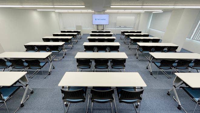 8A【 新宿三丁目駅 3分】設備・備品が充実♪ WiFi無料!清掃・消毒で衛生面も安心♥便利な駅近の写真1