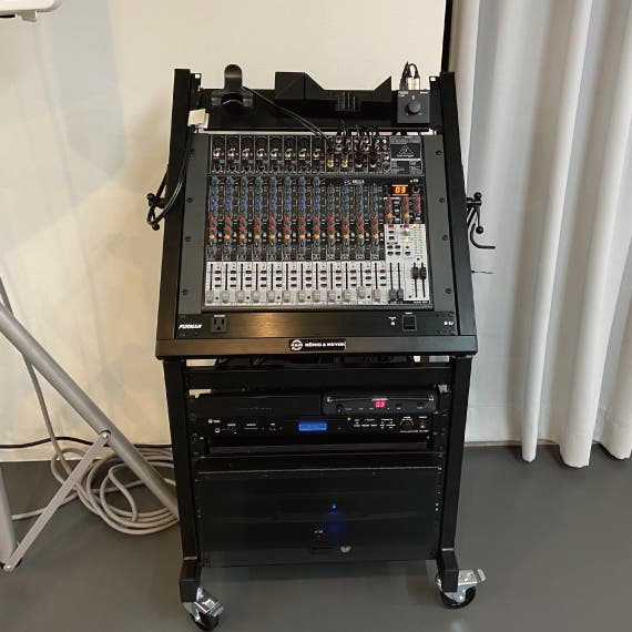 【秋葉原】駅近 Wi-Fiなど設備無料 鏡張り 防音/ダンス ヨガ フィットネス 楽器演奏/練習 レッスン 教室の写真5