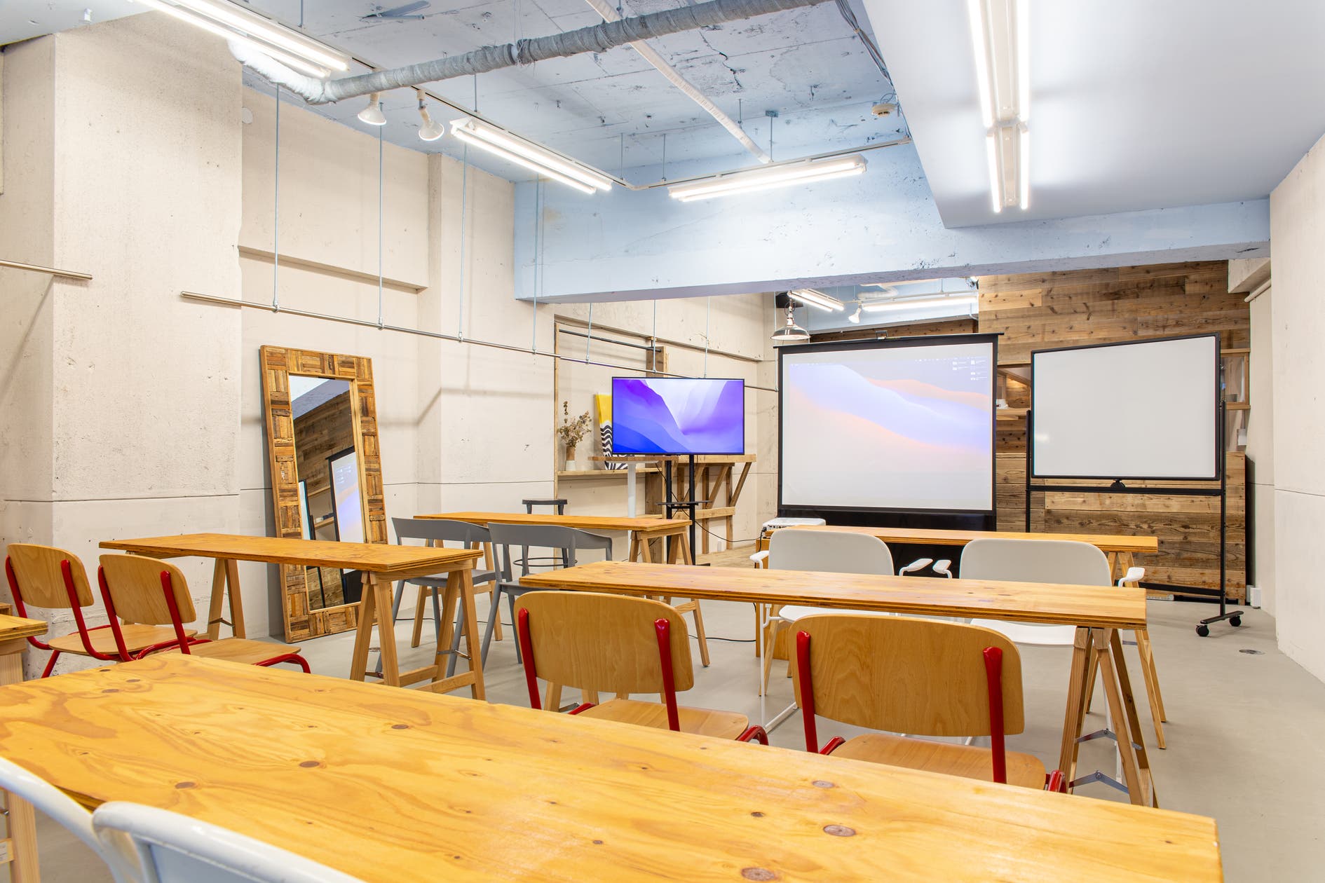 【北参道駅徒歩2分・原宿駅徒歩10分 / 北参道店】ポップアップショップやイベントにおすすめの大通りに面した路面スペースの写真3